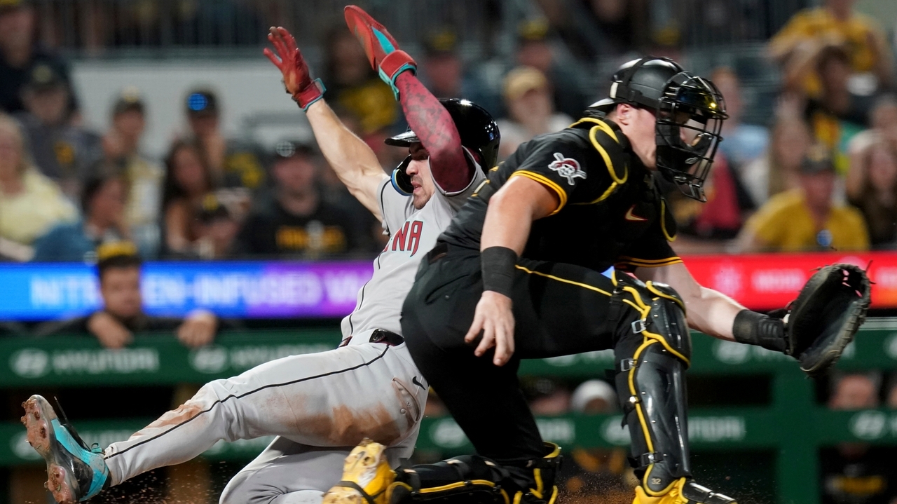 Nelson, 2 relievers combine for 11-inning 1-hitter in Diamondbacks' 1-0 ...