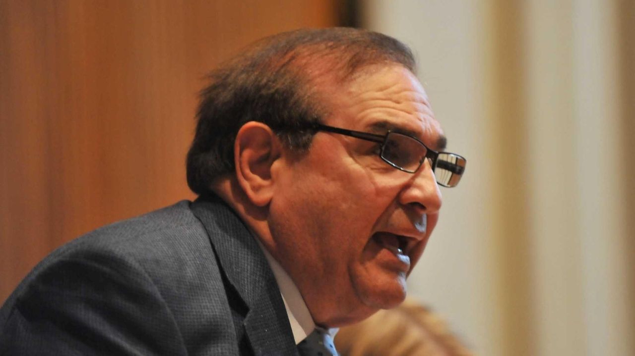 Petrone outmaneuvered in stunning fashion - Newsday