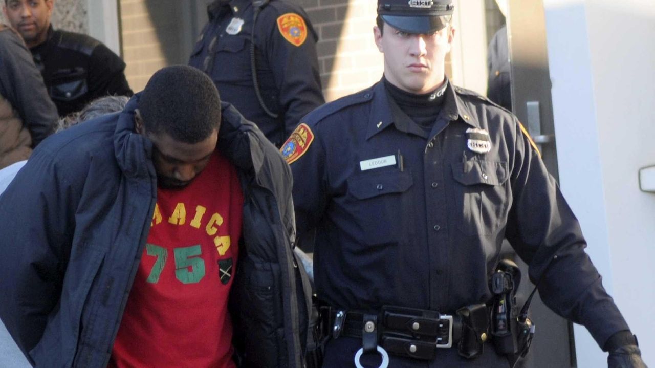 Jonathan Thompson to represent himself in his murder trial - Newsday