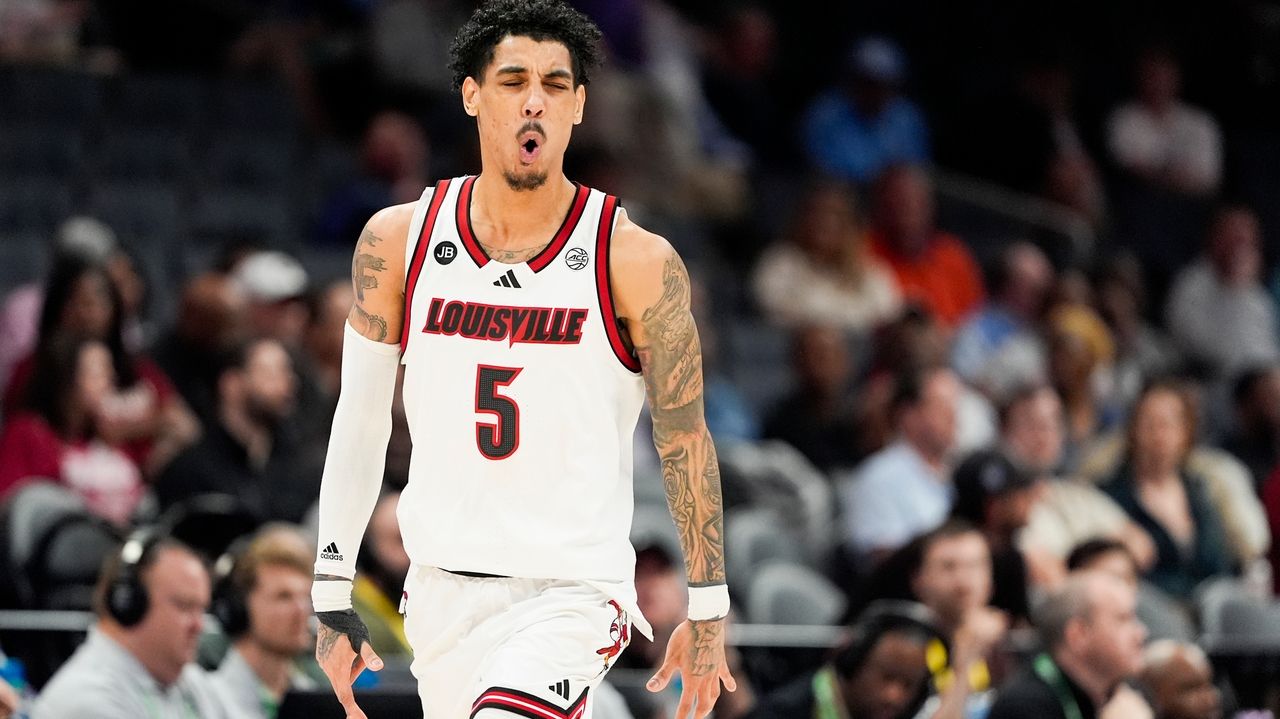 Hello again! Players return to March Madness, this time playing for new ...