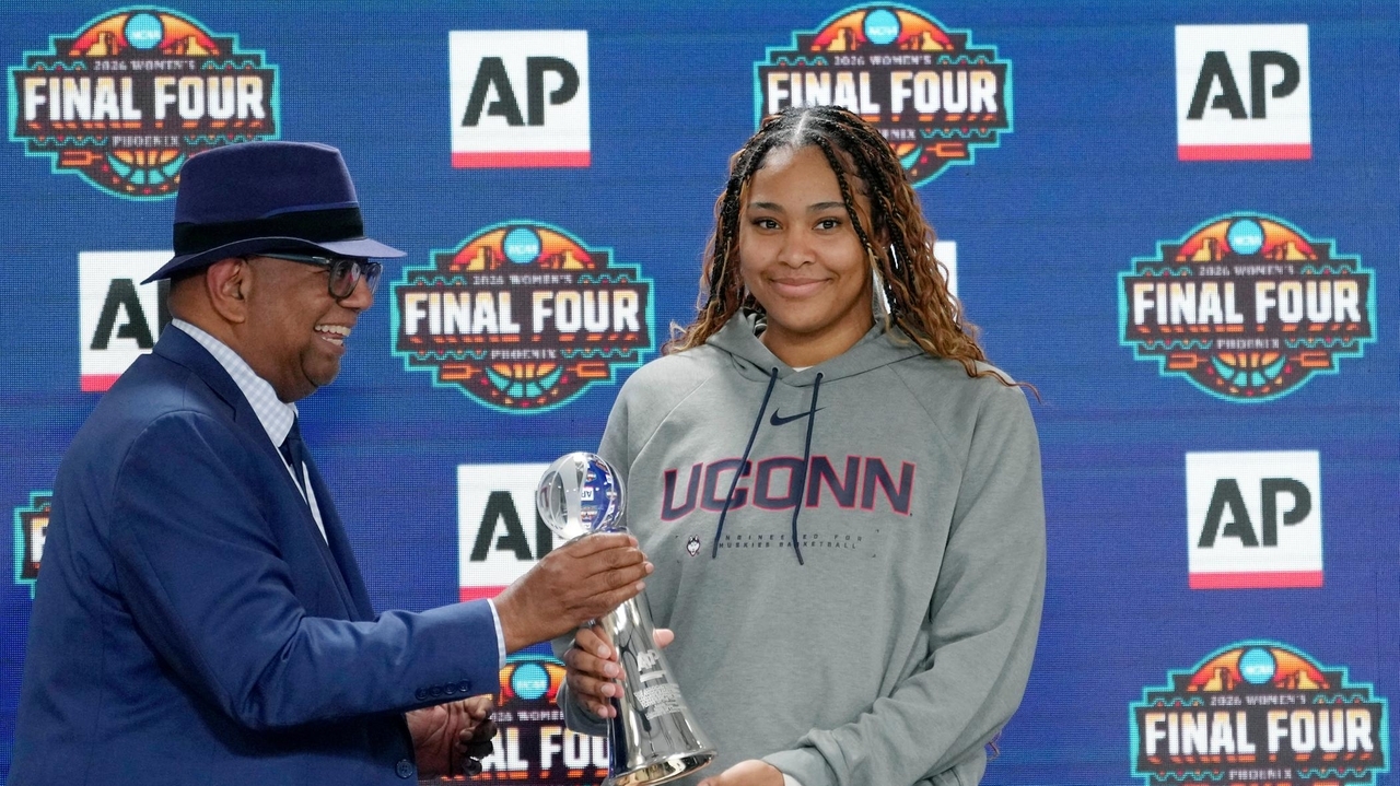 UConn star sophomore Sarah Strong named the AP Player of the Year in ...