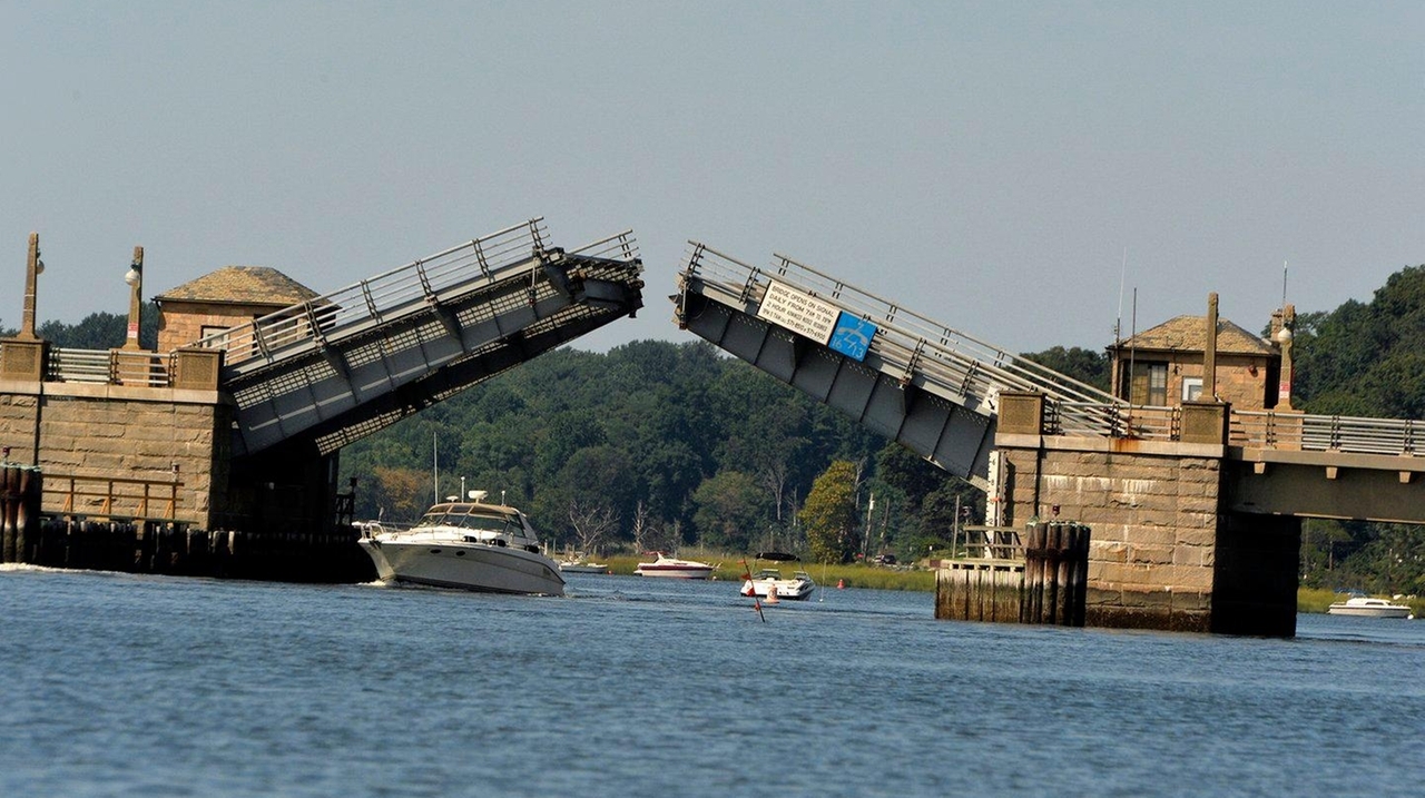 Bridge to Bayville should be fixed before road, officials say - Newsday