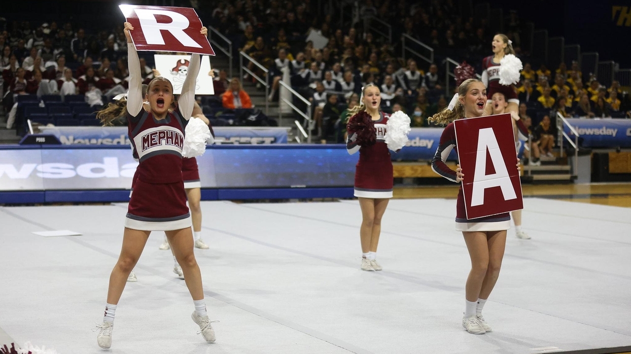 Newsday Cheer Fest: Mepham - Newsday