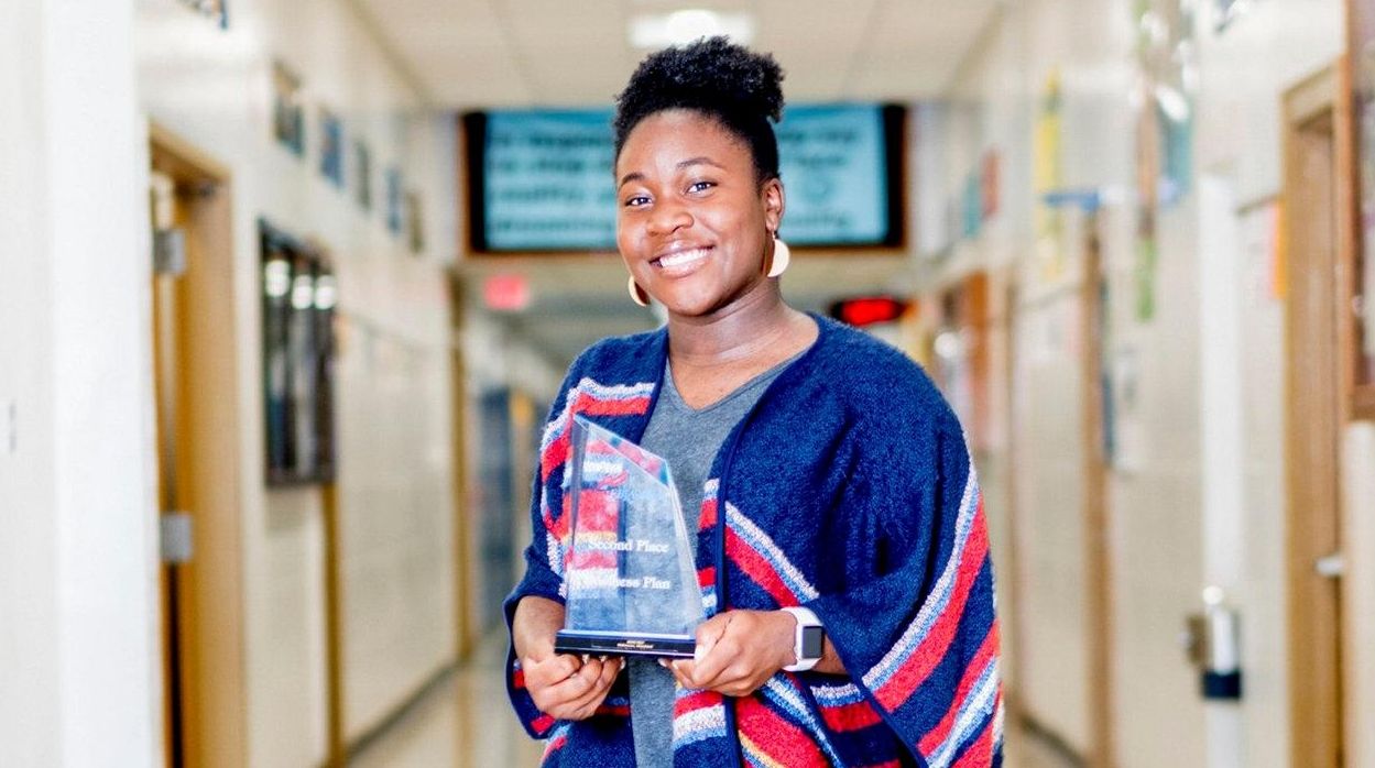Extraordinary Senior: Samiah Davis blends empathy with entrepreneurship ...