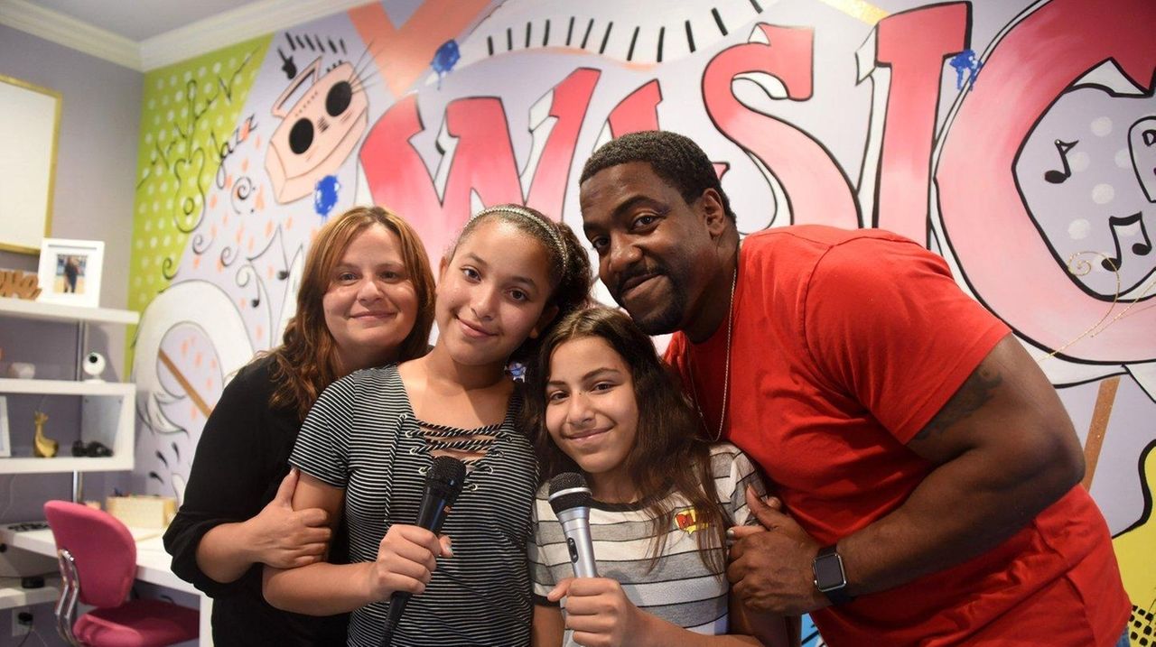 TV's 'George to the Rescue' to air Merrick makeover - Newsday