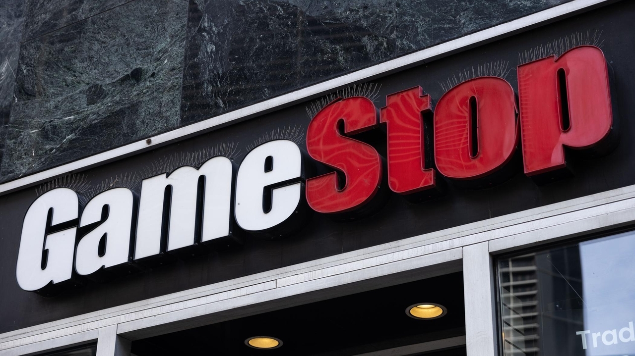 GameStop closes 2 Long Island stores - Newsday