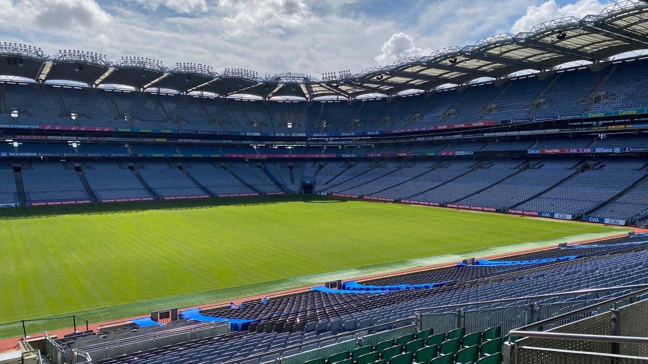 The NFL announces the Steelers will play in Dublin in 2025 for Ireland's first regular-season ...