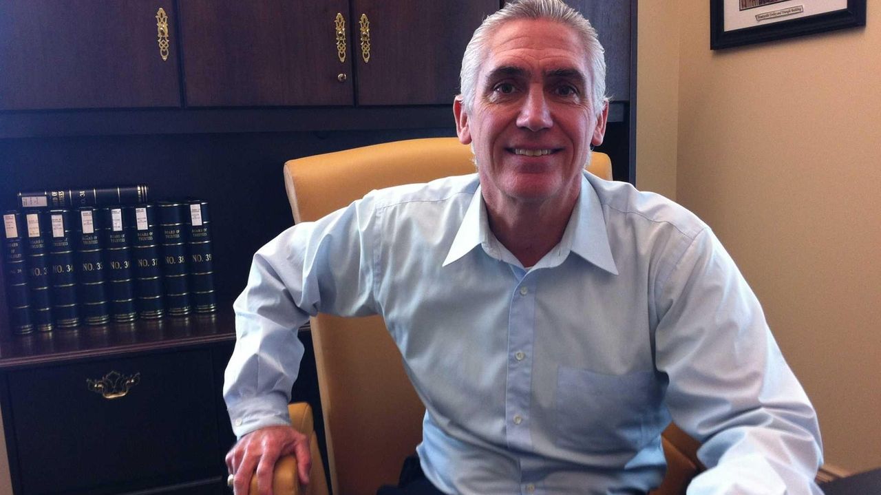 Peter Imbert, longtime Amityville mayor, steps down - Newsday