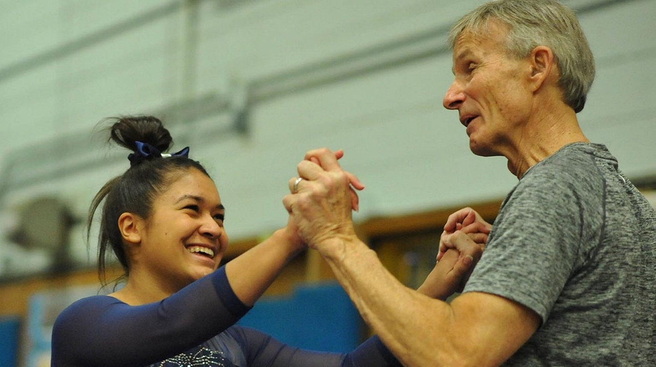 Jessica Lopez, Miranda Lund lead Plainview-Old Bethpage JFK to title ...
