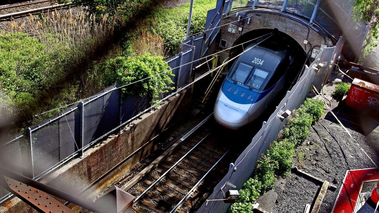 Amtrak: East River tunnel repairs, maintenance procedures to change - Newsday
