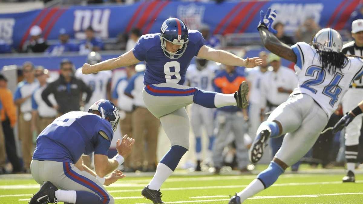 Shayne Graham averages more than a point per day in his productive ...