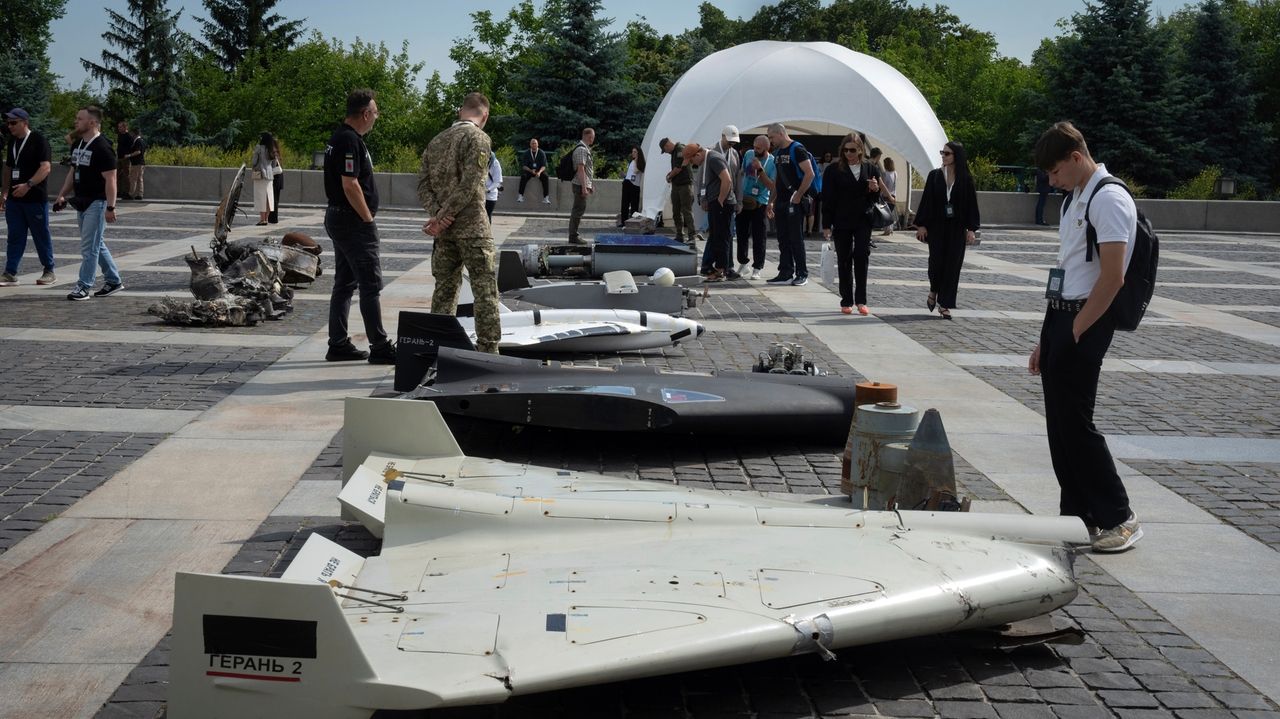 Russian drones kill 2 and injure 17 in Odesa as Ukraine destroys ...