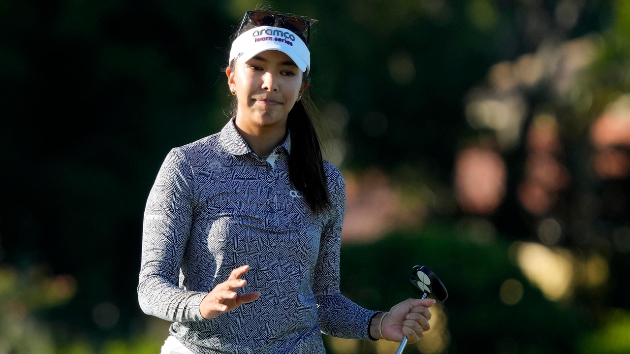 Alison Lee rides her hot streak and shares the lead with Nasa Hataoka ...