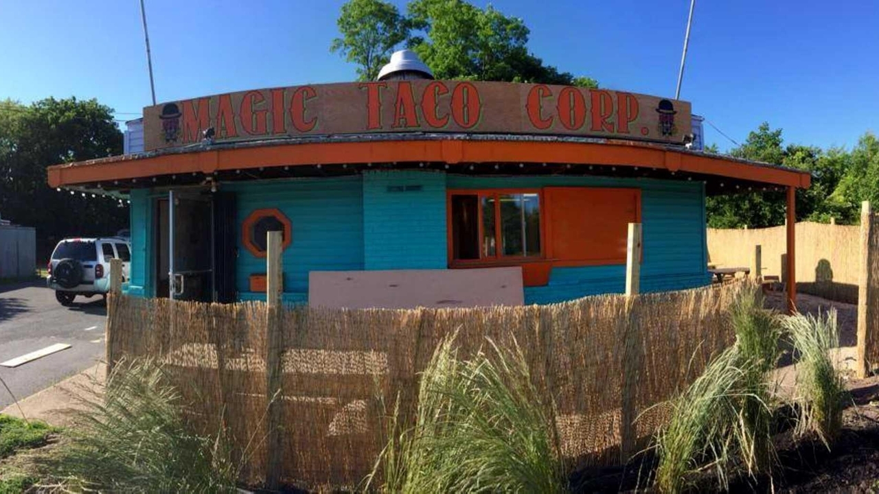 Magic Taco in Islip Terrace planning comeback after fire - Newsday