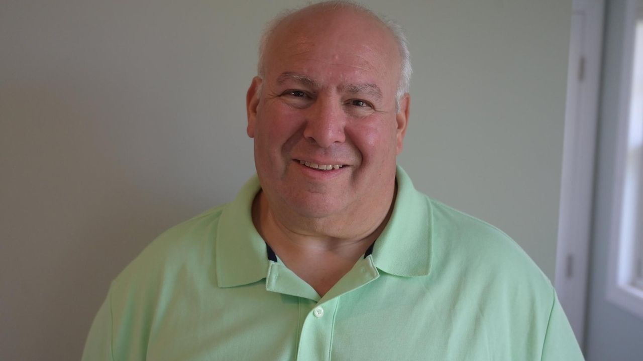 Village election results: Irwin Krasnow unseats Gary Vegliante in West ...