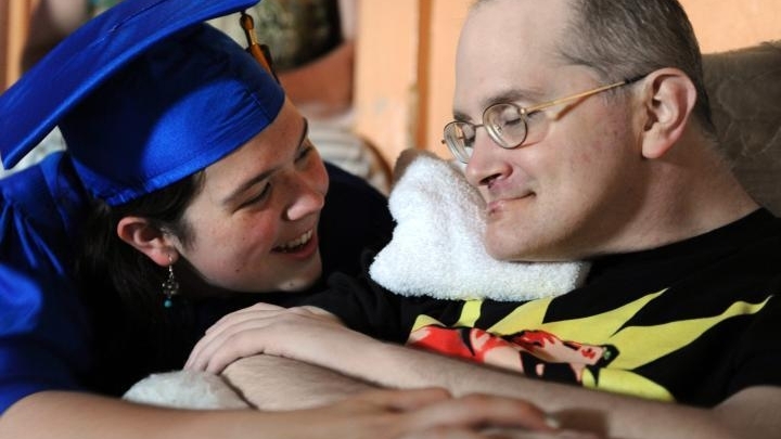 Mike Henley, 47, loses battle with Alzheimer's - Newsday