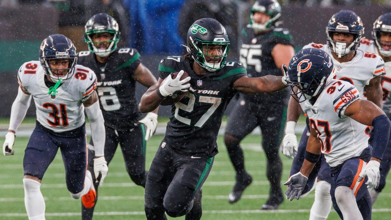 Bam! Jets' Zonovan Knight goes from undrafted to an impact player - Newsday