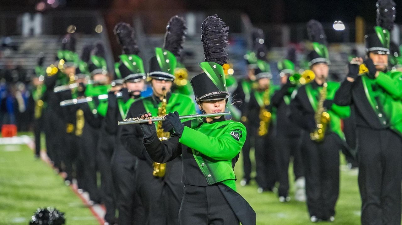 Newsday Marching Band Festival 2019: Farmingdale - Newsday