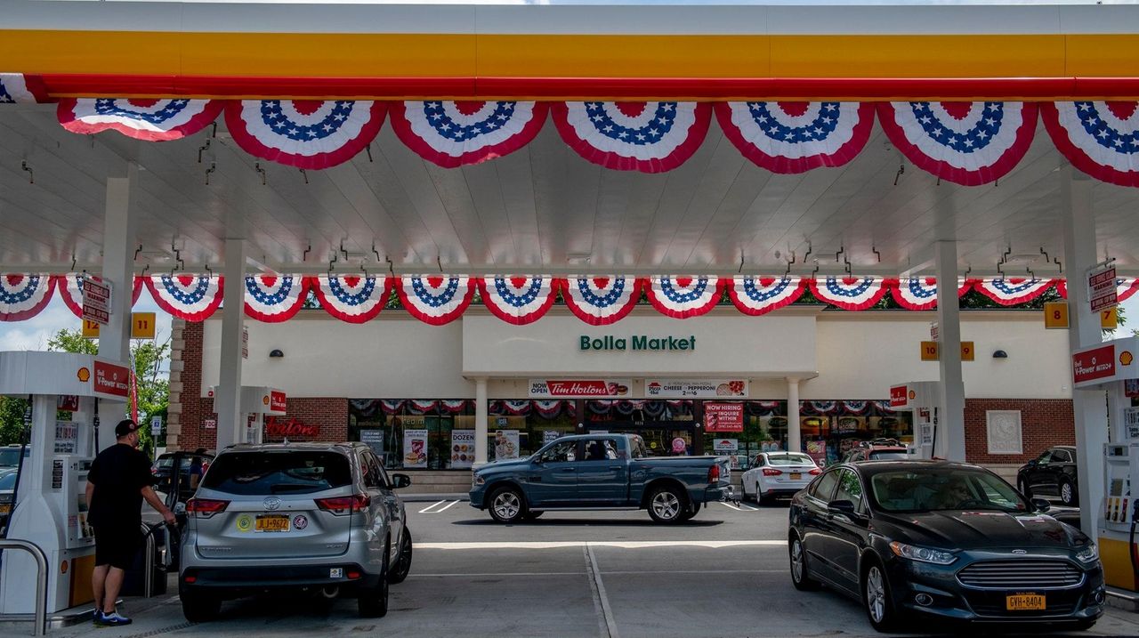 Retail Roundup: New Bolla Market brings Tim Hortons coffee shop to ...