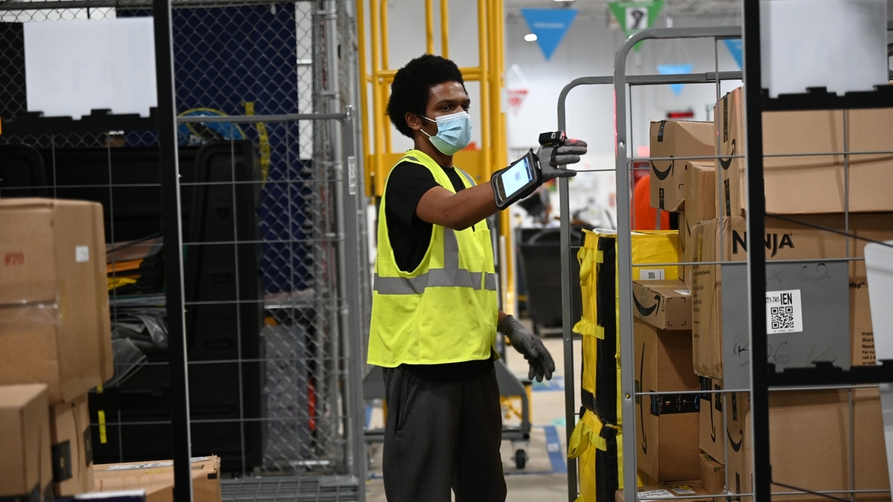 Warehouse workers at Amazon, others gain new protections for taking ...