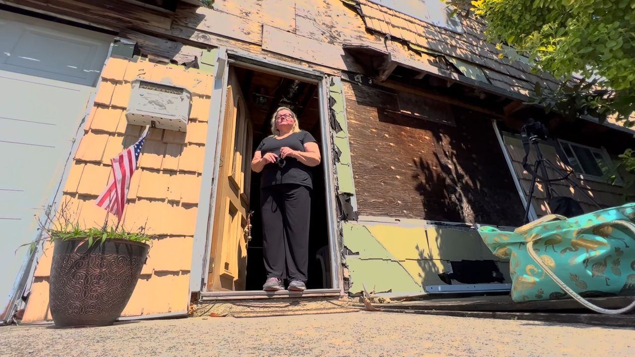 Woman to Oyster Bay: Don't demolish my house - Newsday