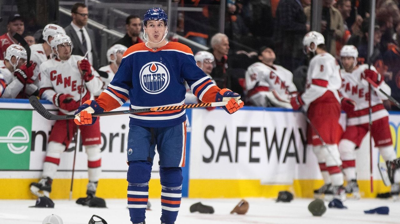 Hyman has 3 goals, McDavid gets 3 assists as Oilers beat Hurricanes 6-2 ...
