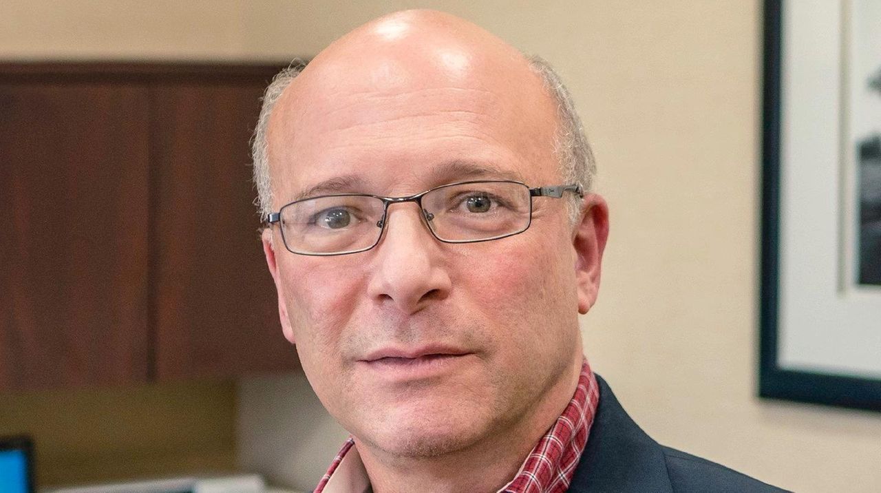 Long Island hires and promotions: Fred Silverman, Spectronics - Newsday