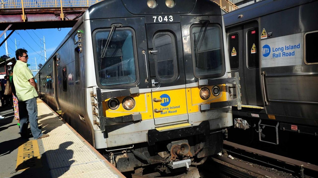 Former LIRR conductor pleads guilty in disability fraud scheme - Newsday