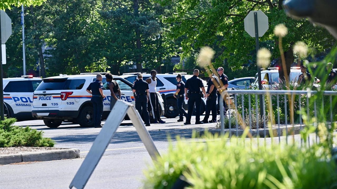 6 charged in slashings on Hofstra campus after charter school ...