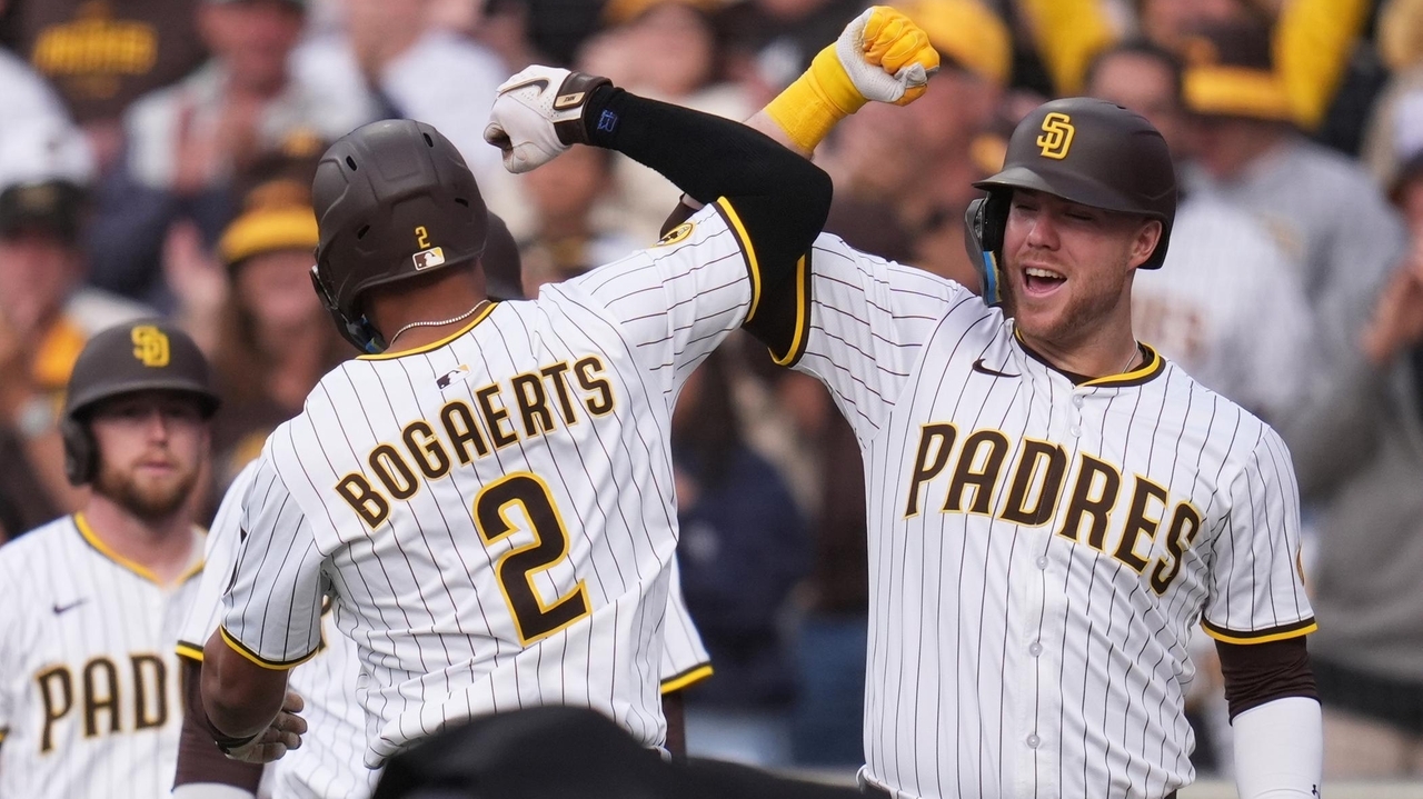 Xander Bogaerts' 3-run homer in 1st inning propels Vásquez, Padres to 5 ...