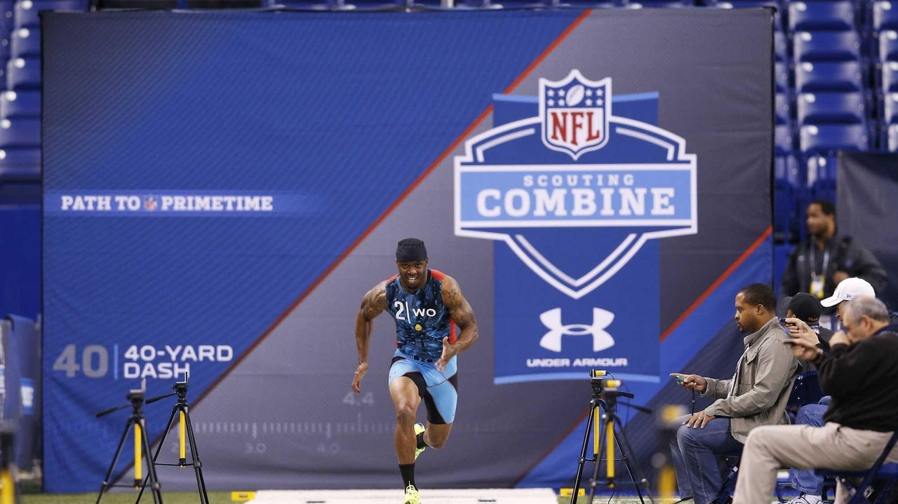 Chris Johnson's 40-yard combine mark holds up - Newsday
