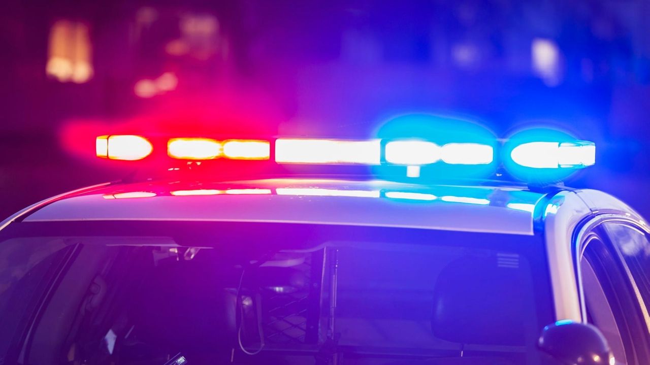 Authorities: 20 displaced in Coram apartment fire - Newsday