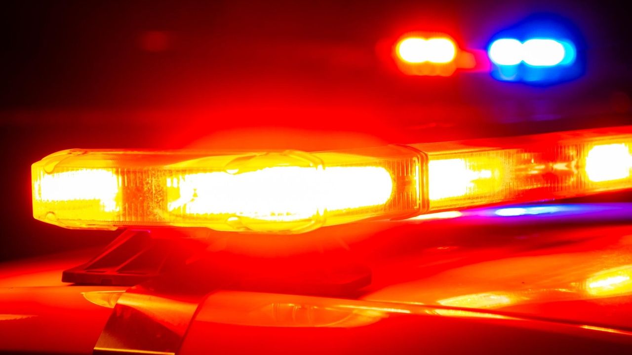 Car crash in Islandia closes westbound LIE service road, police say ...