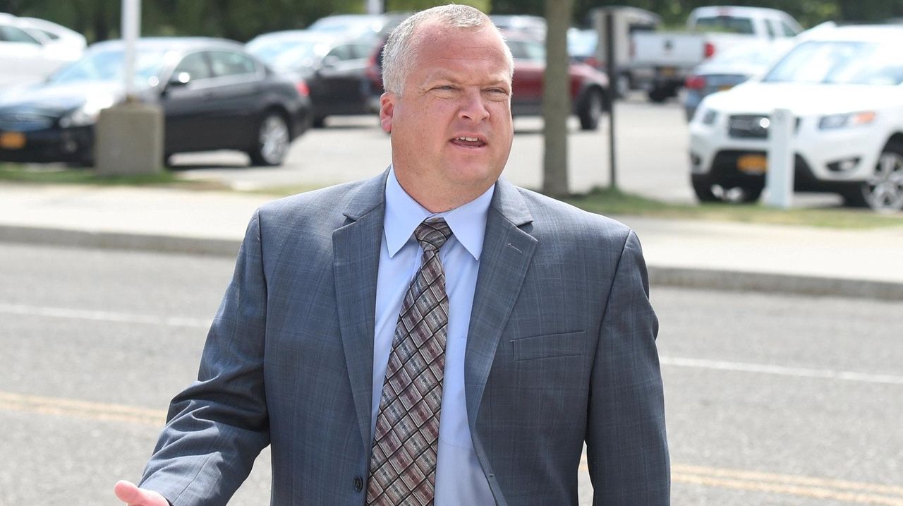 Judge moves trial date of former Mangano aide to January - Newsday