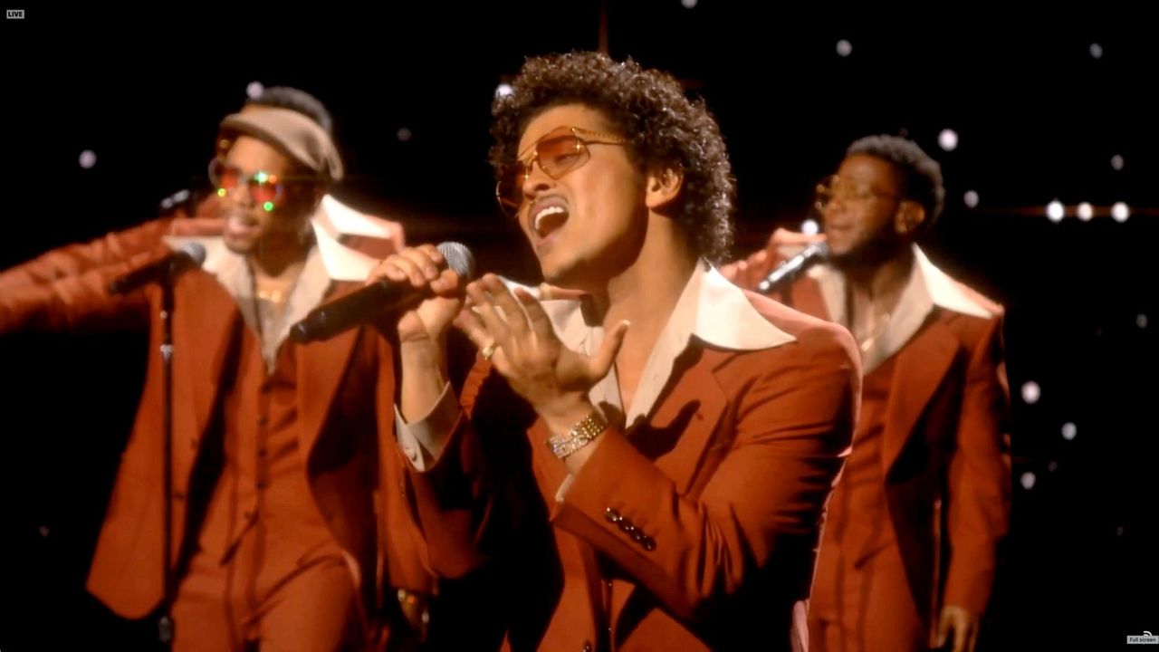 Bruno Mars adds 2 shows of 'The Romantic Tour' to MetLife Stadium - Newsday