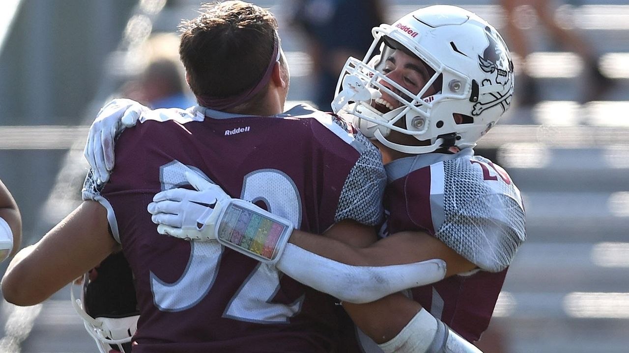 MacArthur vs. Mepham - Newsday