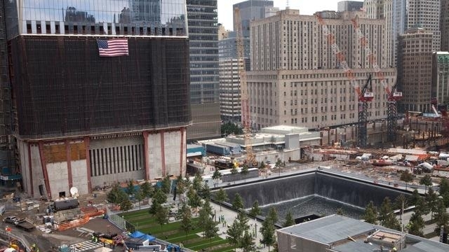 New glass design for One World Trade Center base wins approval - Newsday