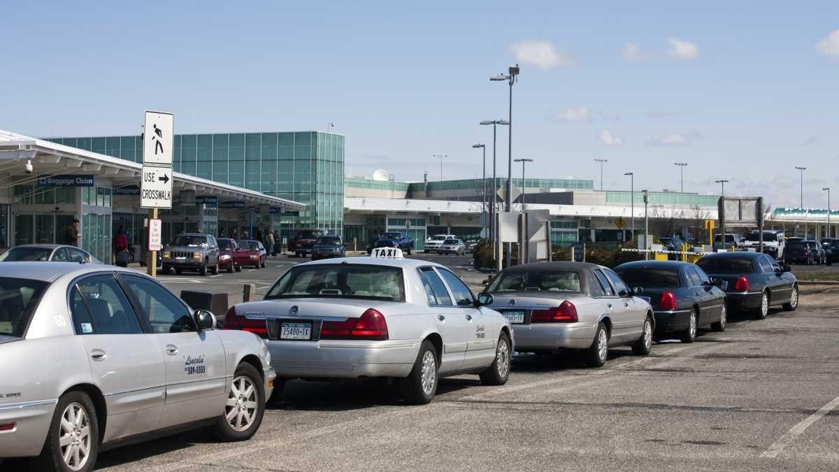 New Islip rules would target gypsy cabs - Newsday