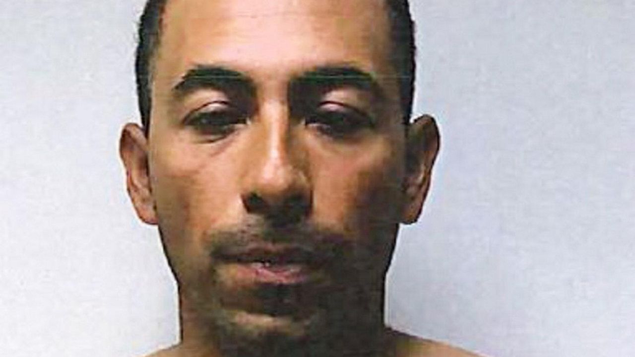 Deported killer, back on LI, charged with illegally re-entering U.S ...