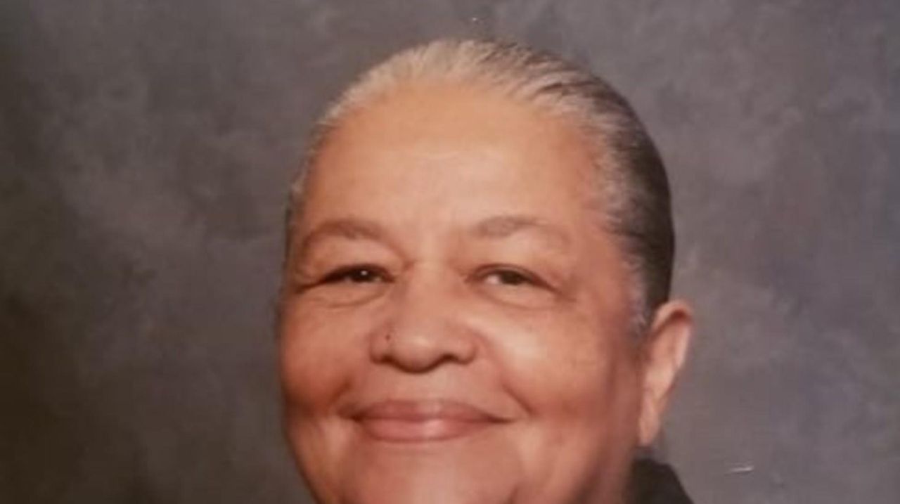 Edythe Marie Gregoire, daughter of Shinnecock Chief Thunderbird, dies ...