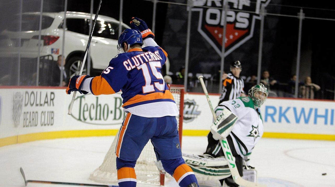 Ruff remarks on Clutterbuck irritate Isles - Newsday