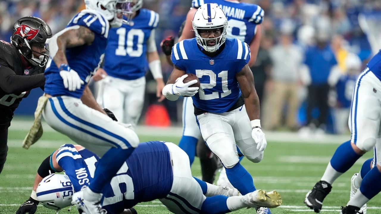 Zack Moss ready to step in for the injured Jonathan Taylor as Colts ...