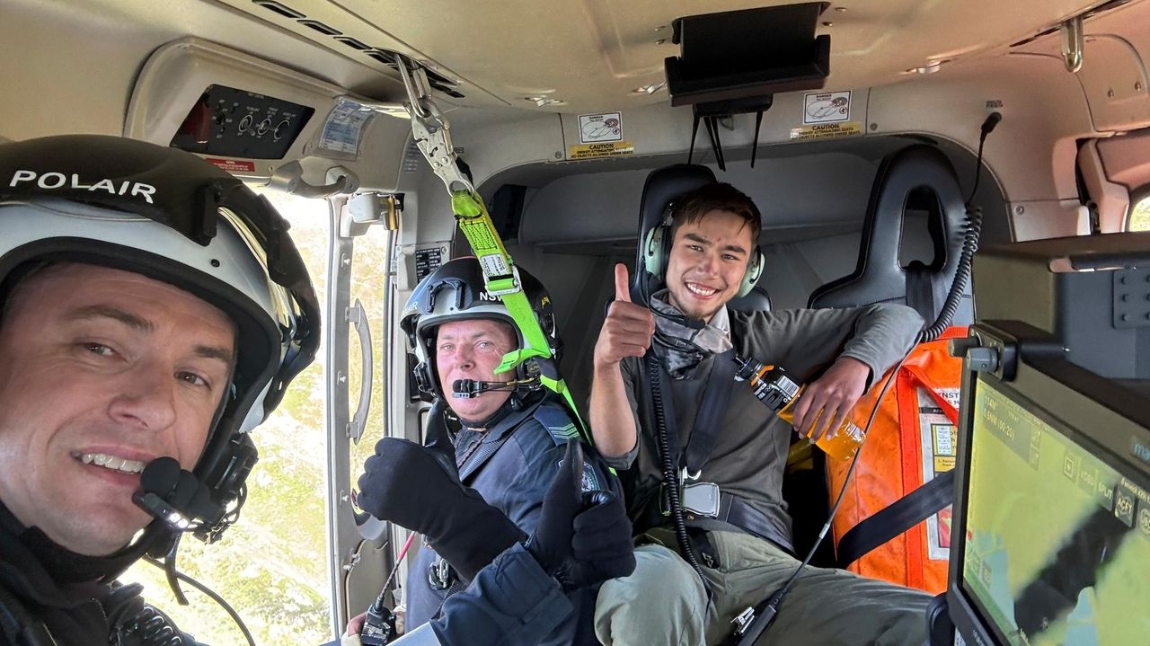 Hiker found 2 weeks after he got lost in a remote Australian mountain ...