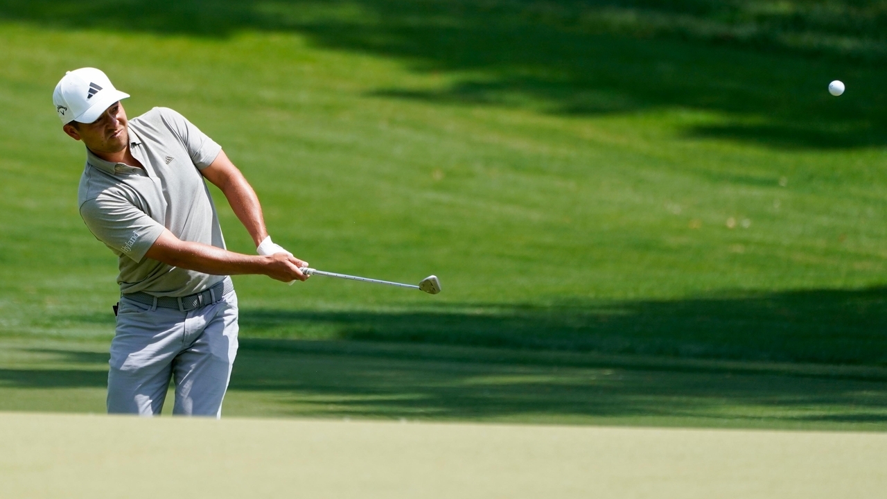 Clark shoots 63, leads Schauffele by 2 shots at Wells Fargo - Newsday