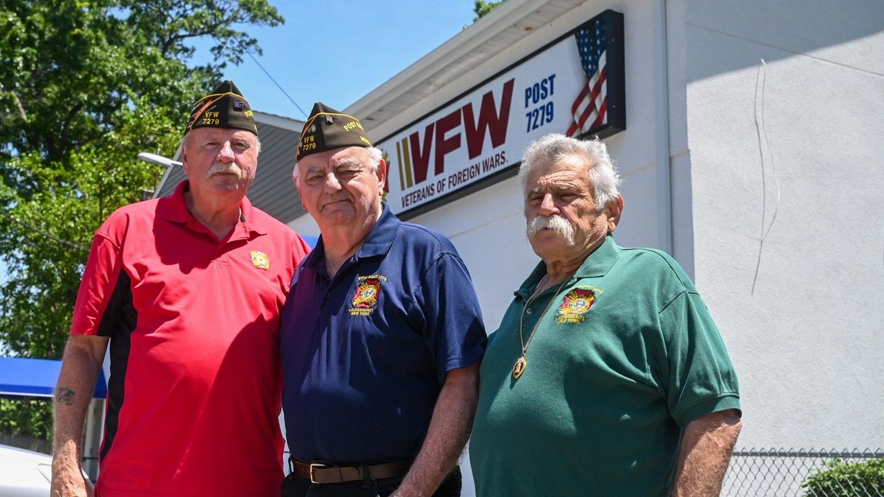 Babylon Town gifts VFW post with $380G needed to complete fire repairs ...