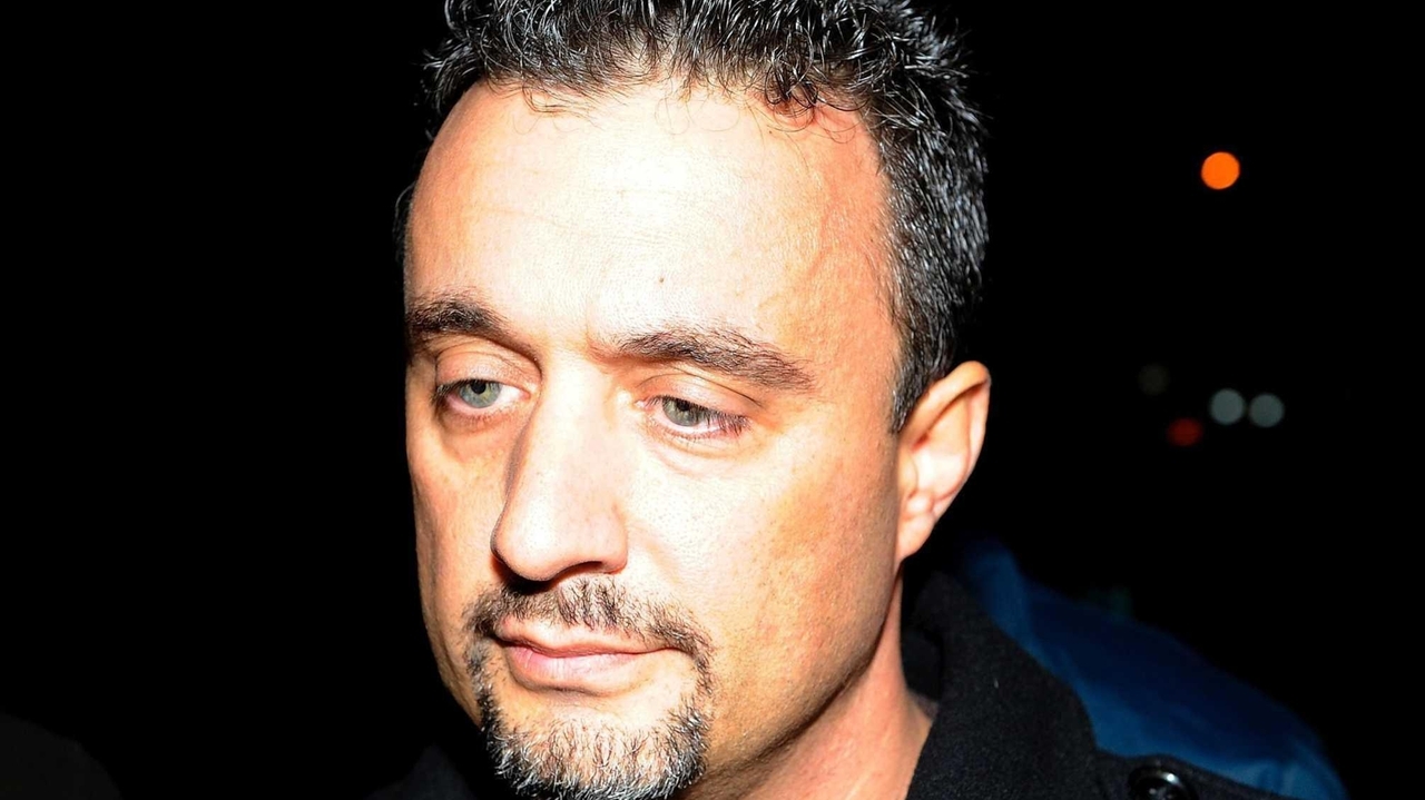 Feds: Nicholas Cosmo's former associates charged in Ponzi scheme - Newsday