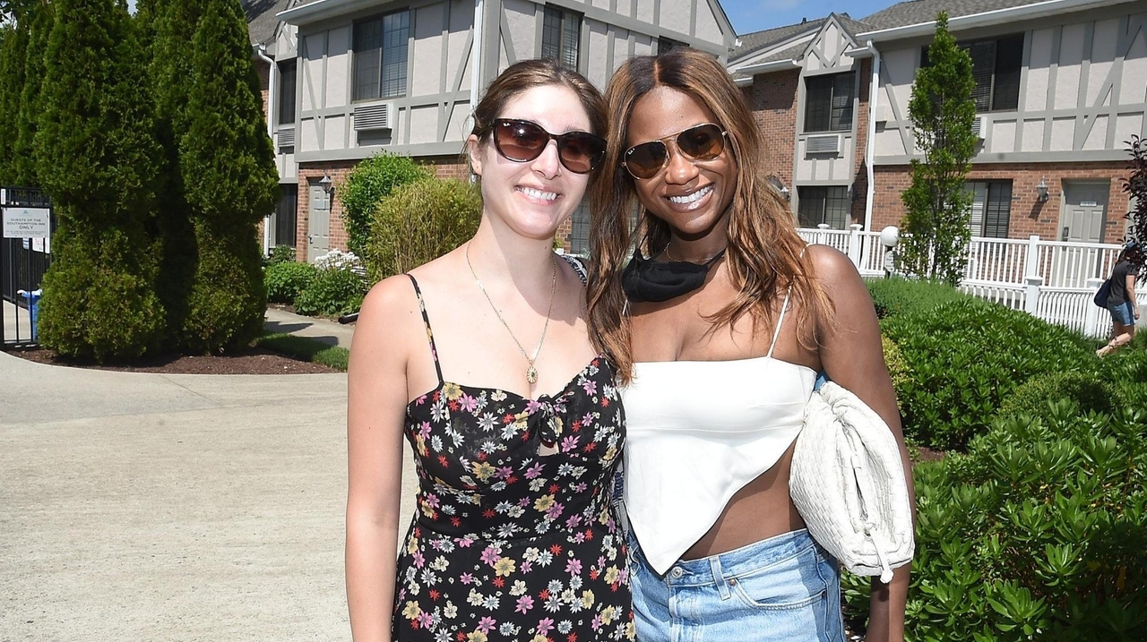 Hangin' in the Hamptons: Fourth of July weekend - Newsday