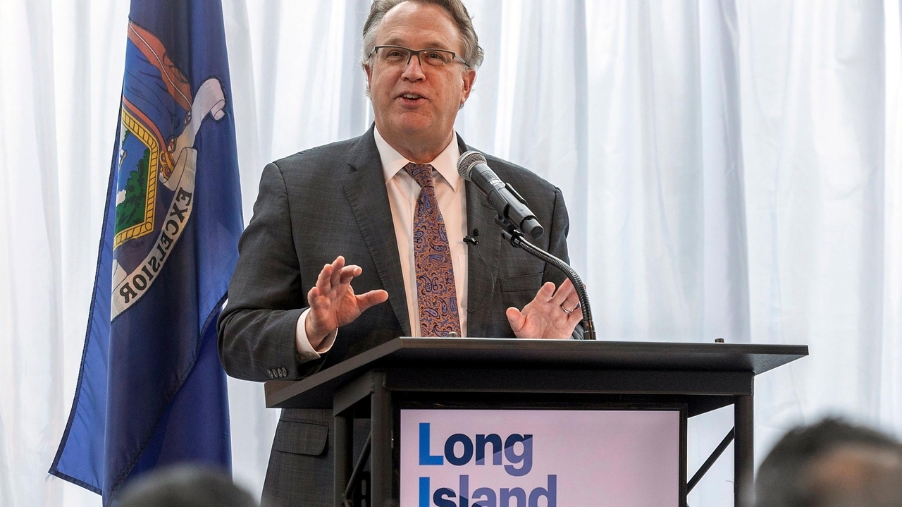 NY Fed president John C. Williams to Long Island: Build more homes ...
