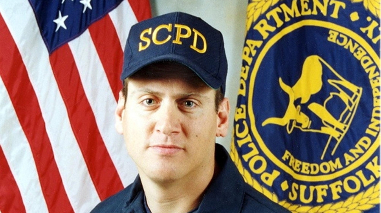 David Cherkes, retired Suffolk police sergeant, dies at 52 - Newsday