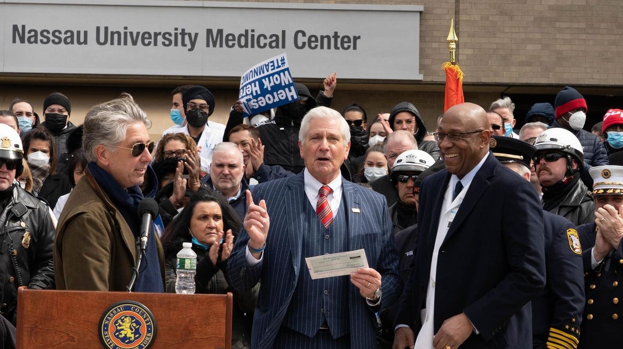 Blakeman, Bruderman are playing a dangerous blame game on NUMC - Newsday